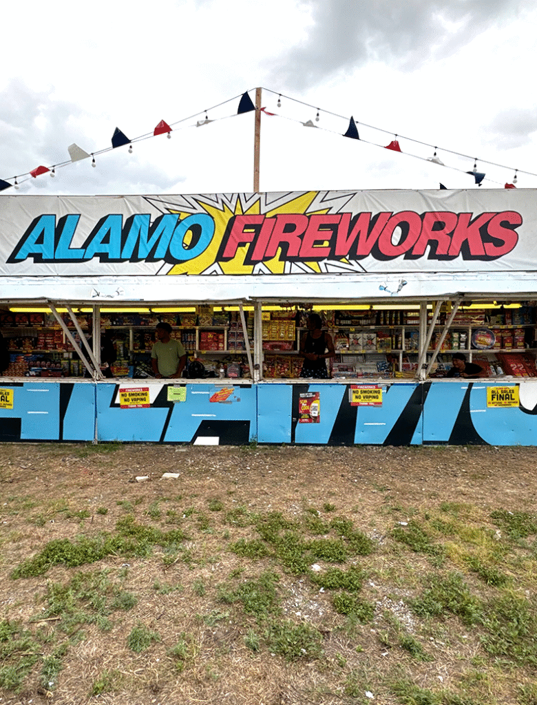Alamo Fireworks Megastore/Stand – Foster Rd North SA