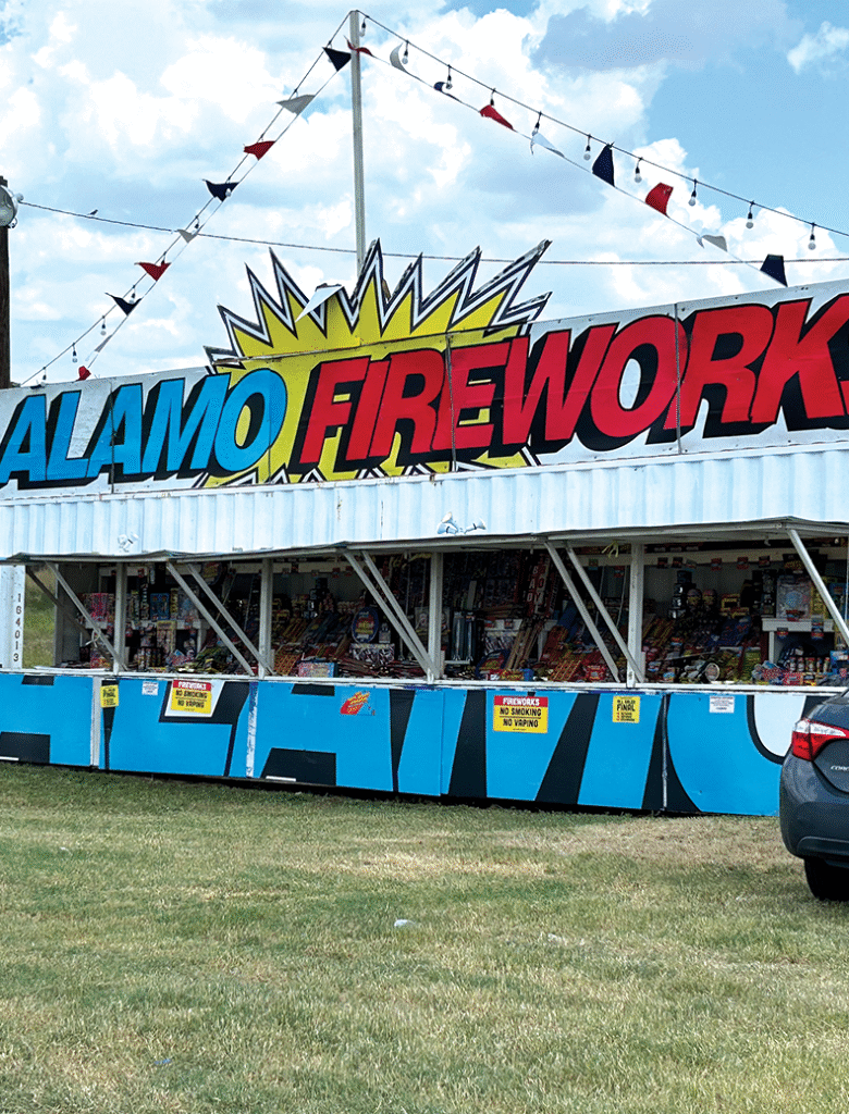 Alamo Fireworks Megastore/Stand – Walzem