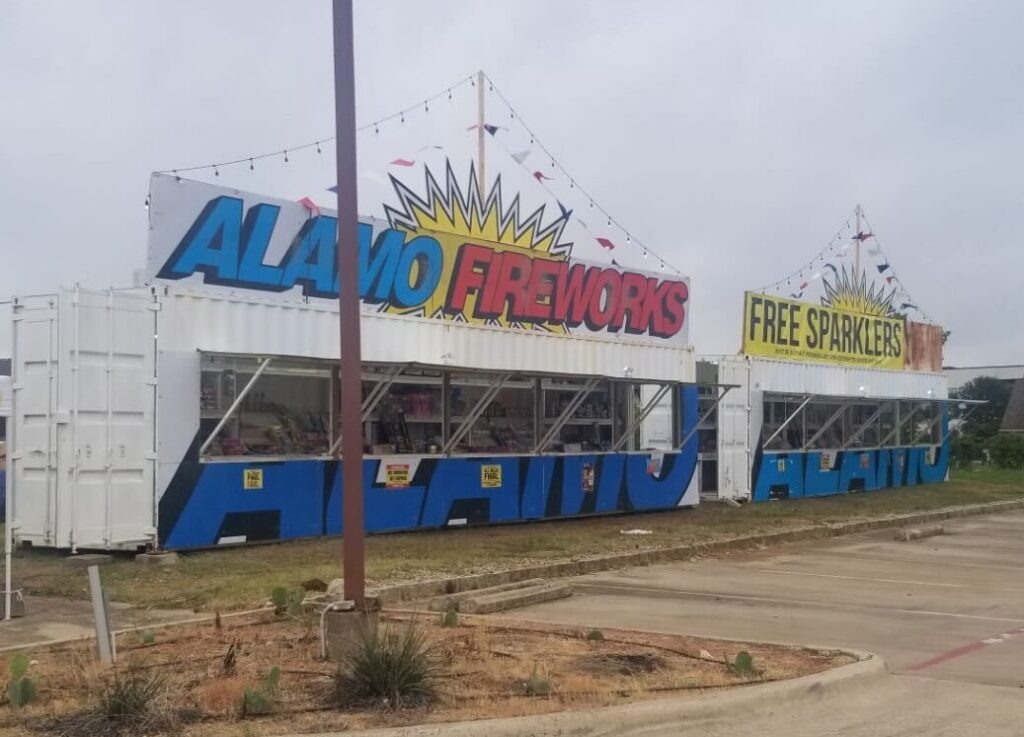 Alamo Fireworks Megastore – Corinth