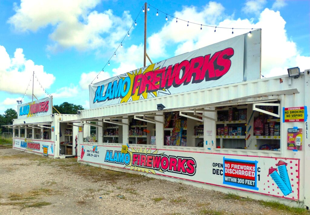 Alamo Fireworks Stand - Kirby/Houston - https://alamofireworks.com